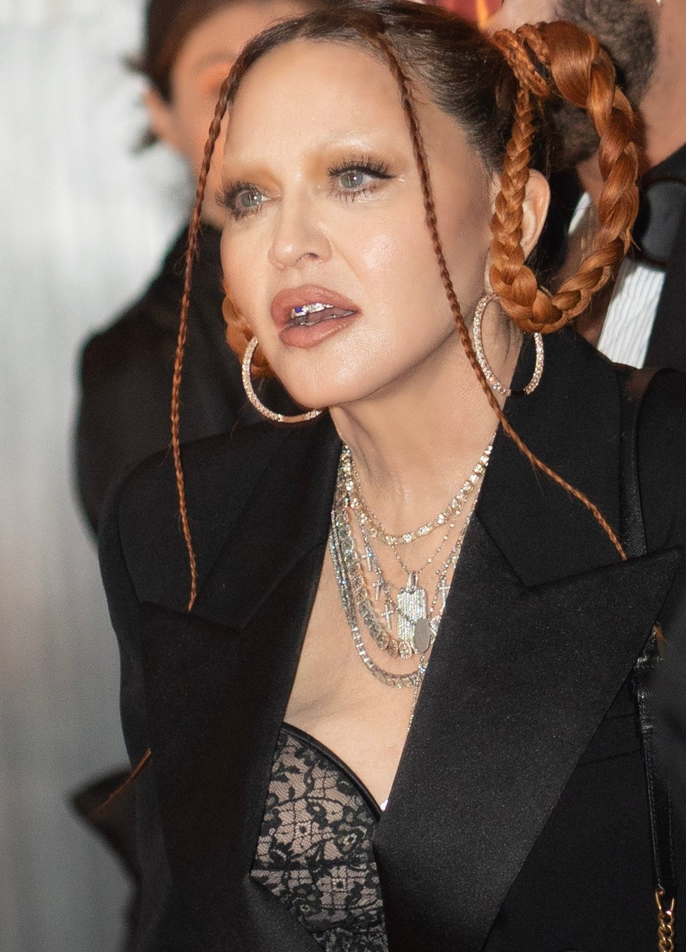„Madonna in ihrem natürlichen Look ohne Filter“: Madonna zeigt sich mit ...